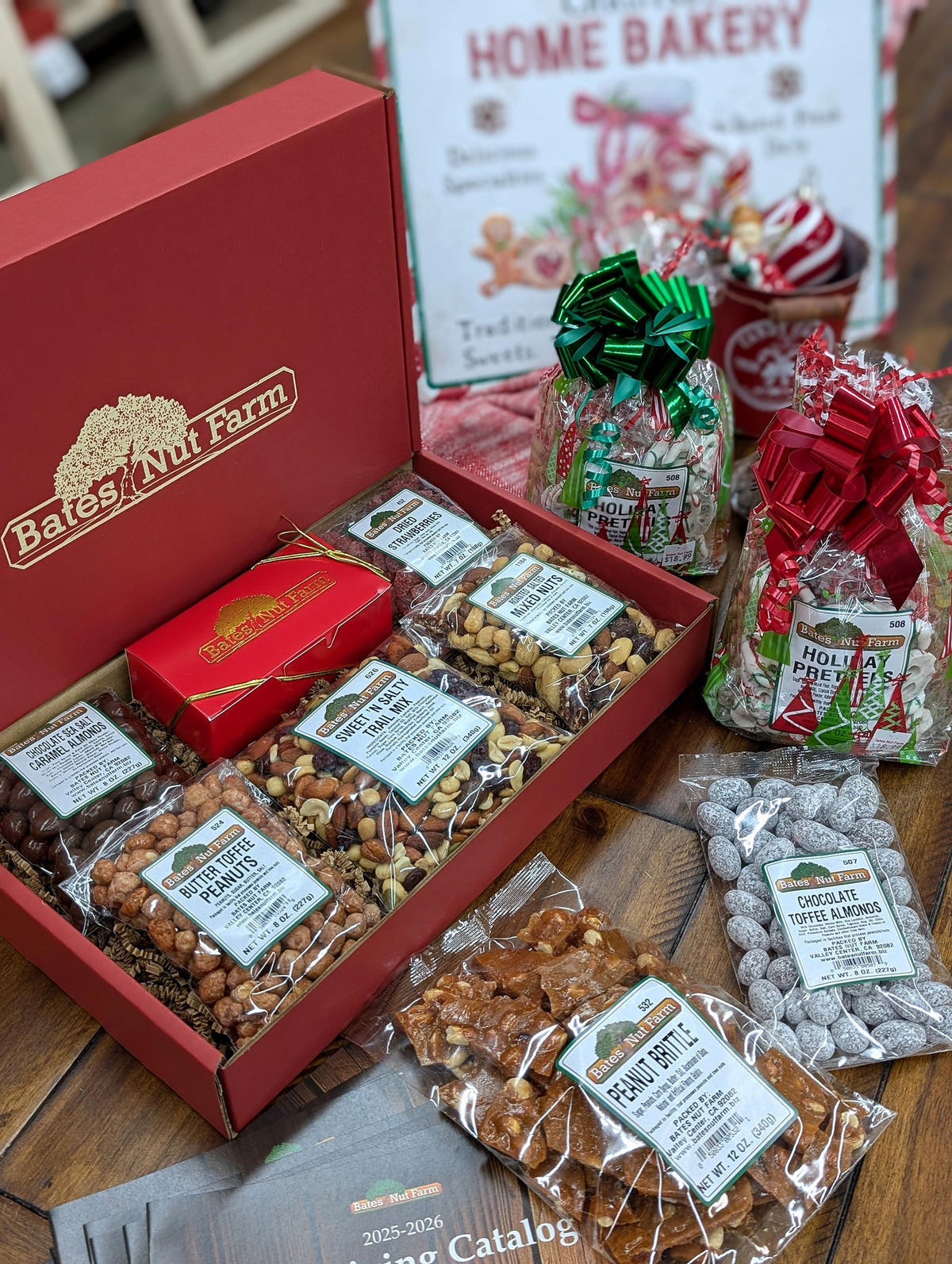 Bates Nut Farm | Holiday Gifts, Nuts & Treats | Farm Animals